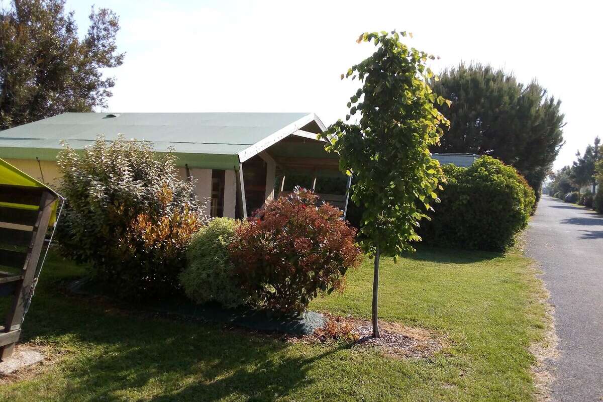 Camping Paradis Le Grand'R - Réservez vos vacances dès maintenant